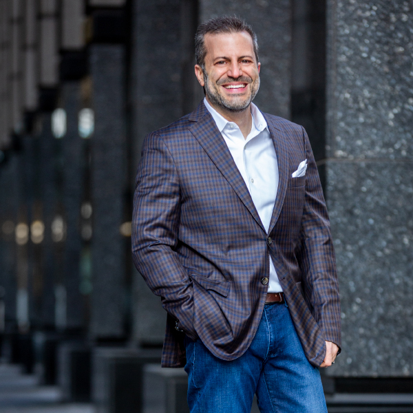 Sales Tip 366: Confidence: It Smells, And It’s Contagious - Todd Caponi ...