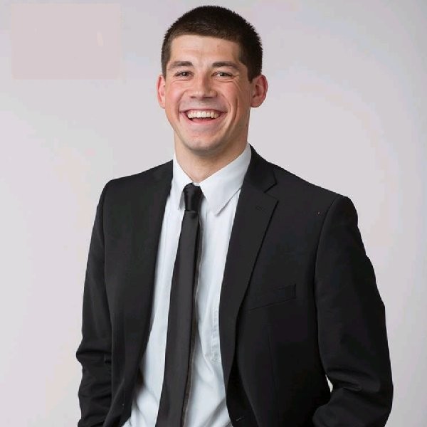 Episode 180: Riding the Sales Roller Coaster & Making Them Laugh with ...